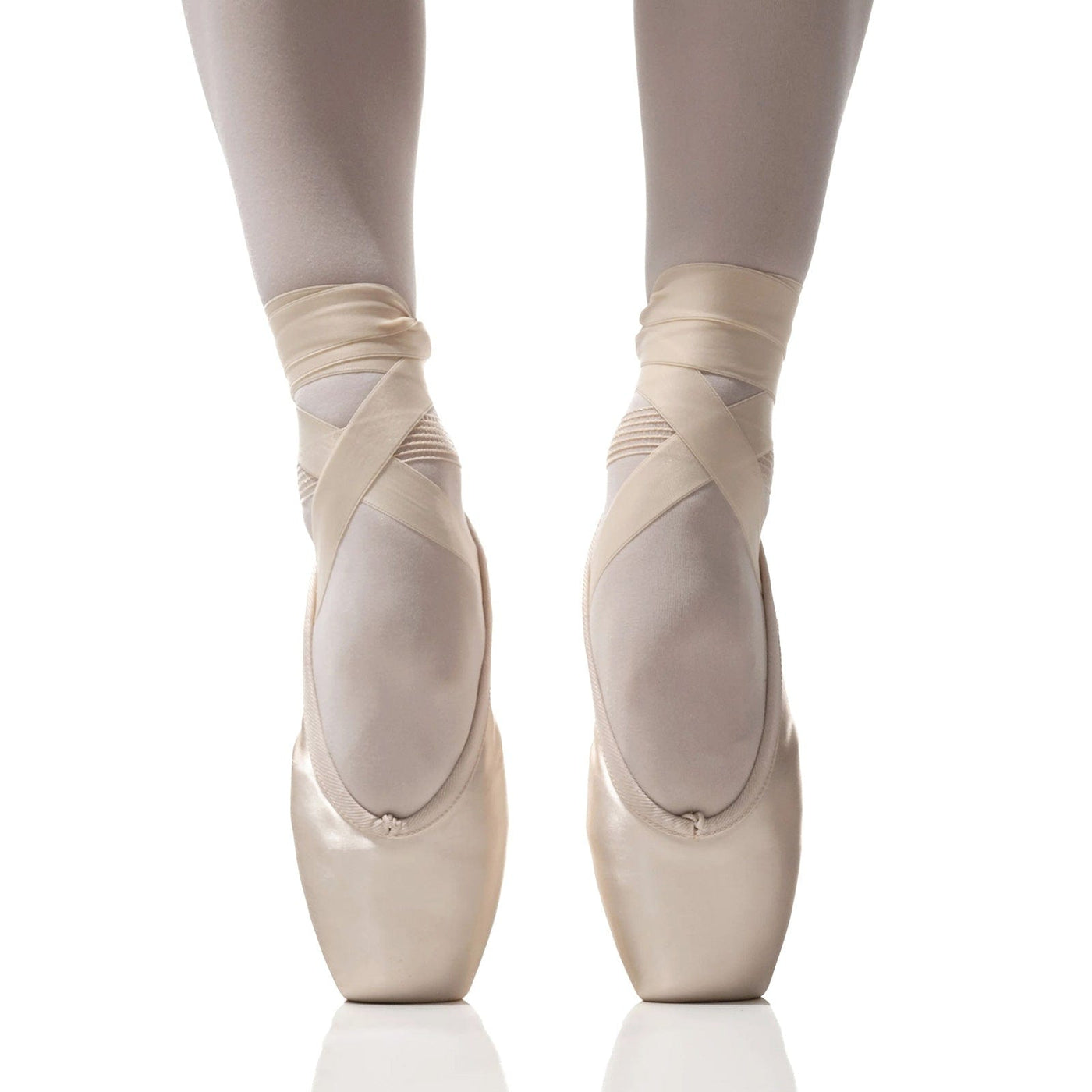 R-Class Pointe Shoes