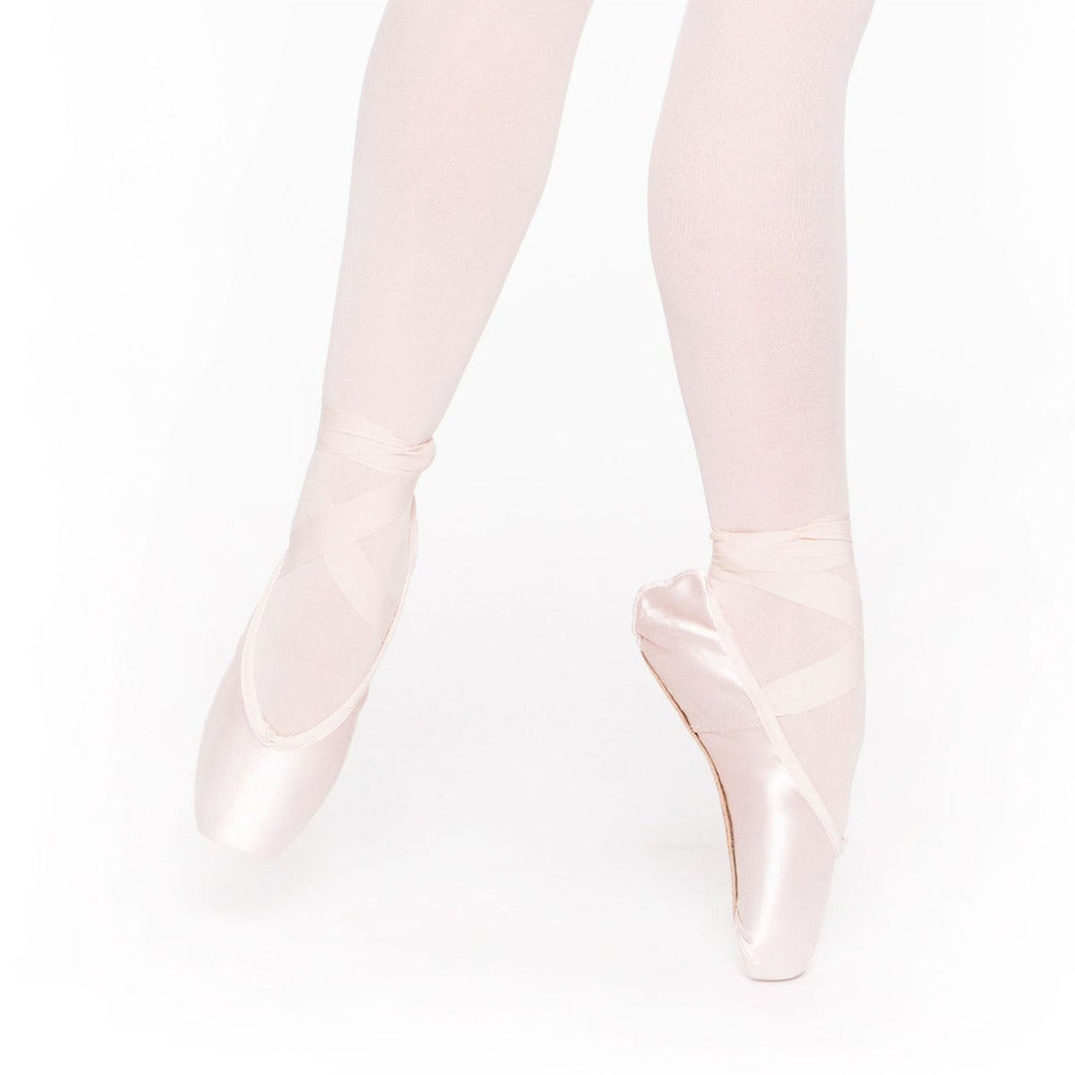 Russian Pointe Pointe Shoes
