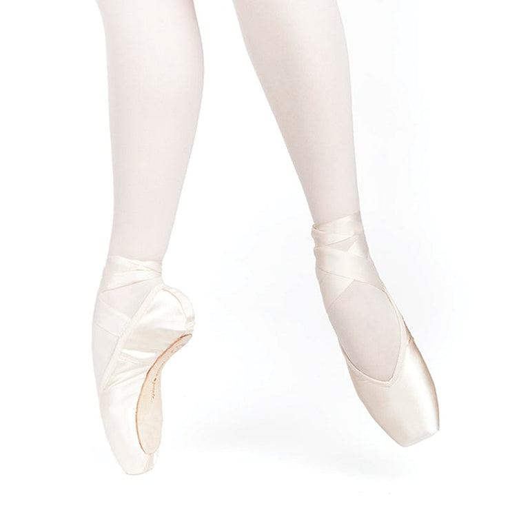 Russian Pointe Pointe Shoes
