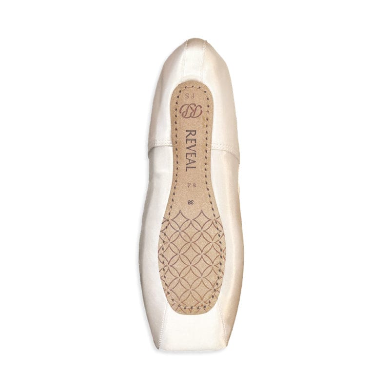 Russian Pointe Reveal Pointe Shoes - FM Shank | DanceSupplies.com